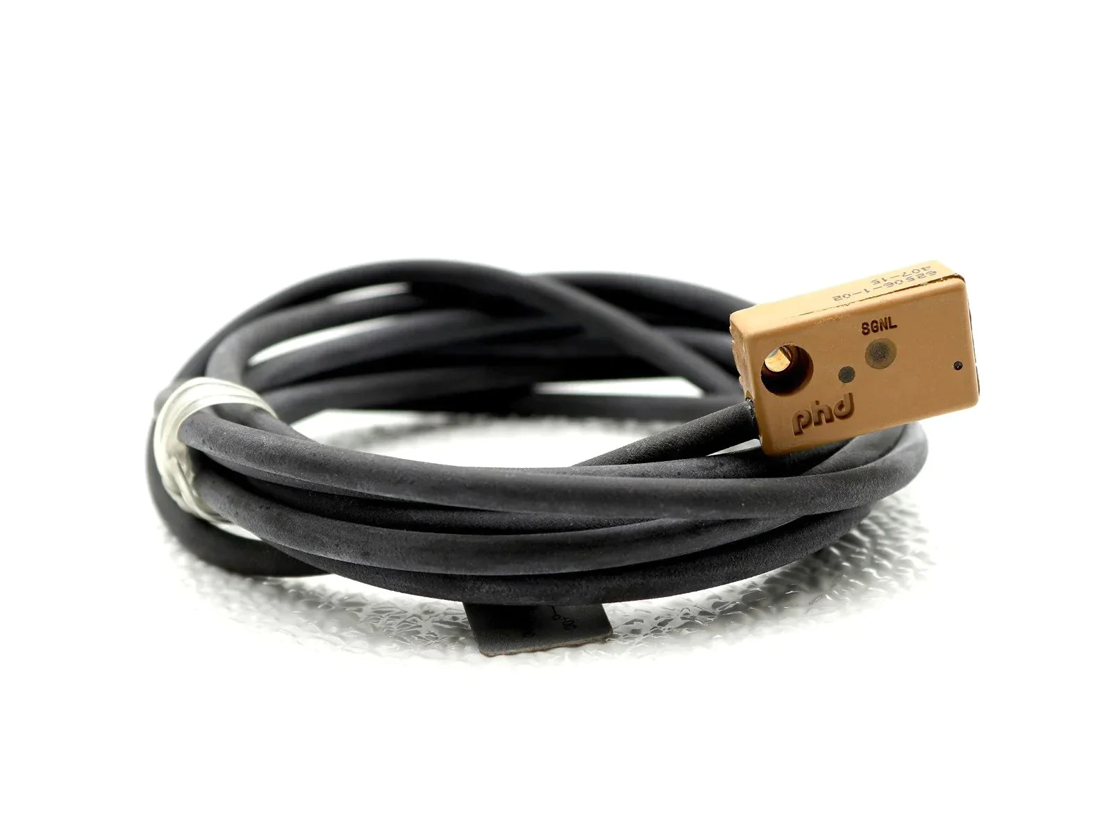 PHD 2m Magneto-resistive Proximity Switch 62506-1-02